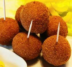 Snackmart Beef Bitterballs 12 pack | Dutchy's European Market